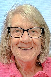 Lilly McMacken - Brookings Register