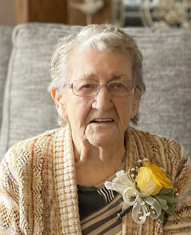 Helen Larson, 91 - The Daily Plainsman