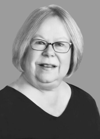 Ladene Glanzer, 77 - The Daily Plainsman