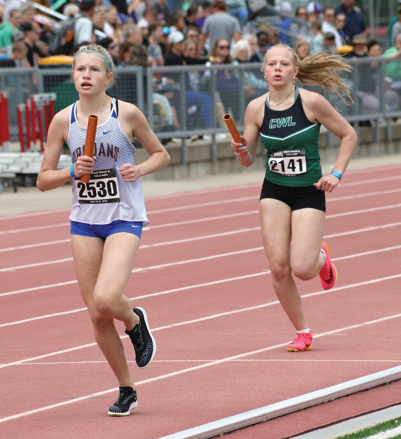 Davis sets new javelin record for Huron at state meet - The Daily Plainsman