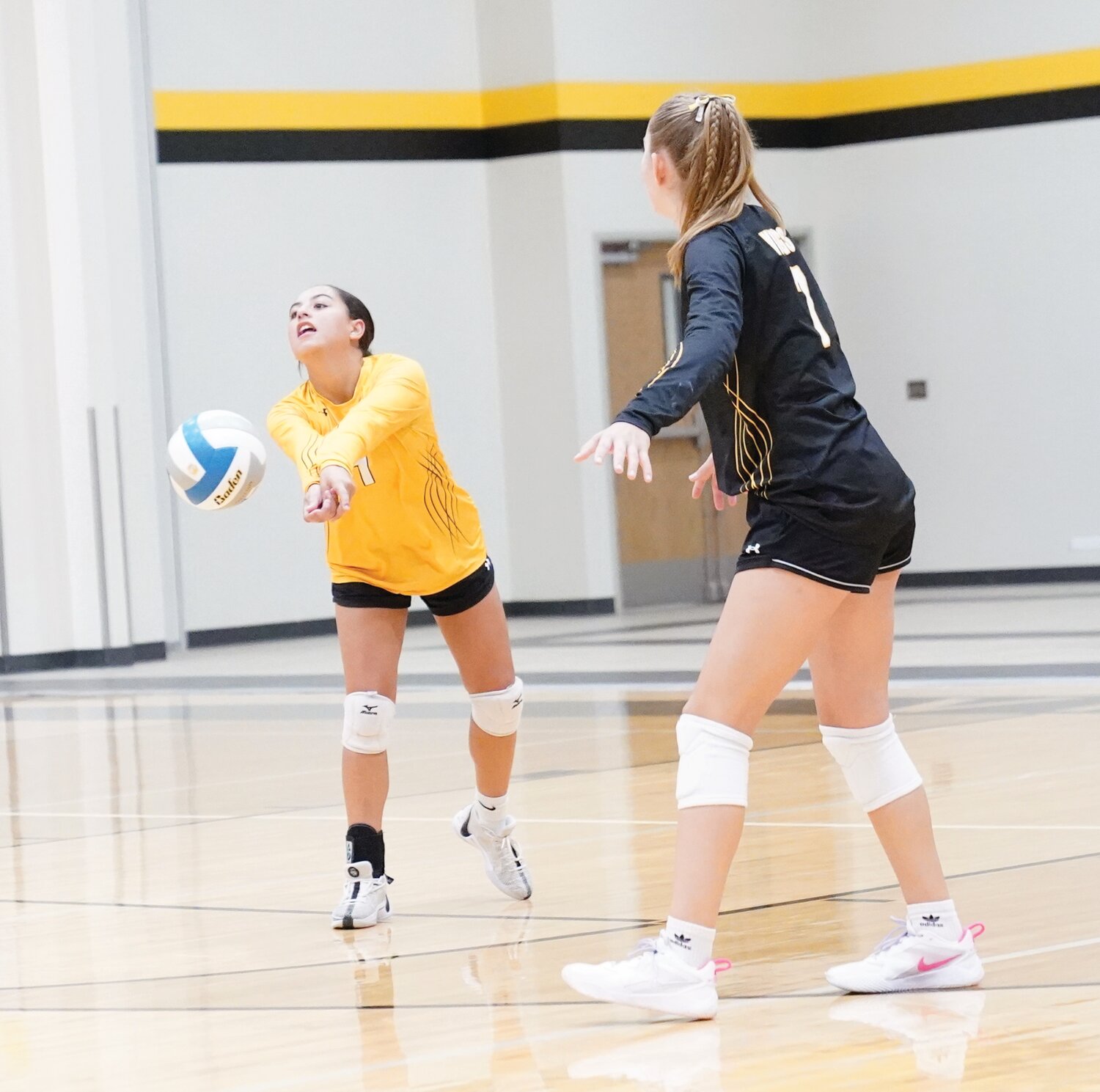 Area volleyball 10-4-25 - The Daily Plainsman