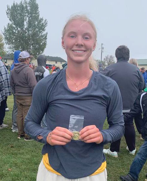 Area runners compete in region meets - The Daily Plainsman