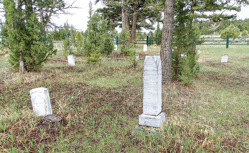 Treasure hunter pleads guilty to digging in Yellowstone cemetery ...