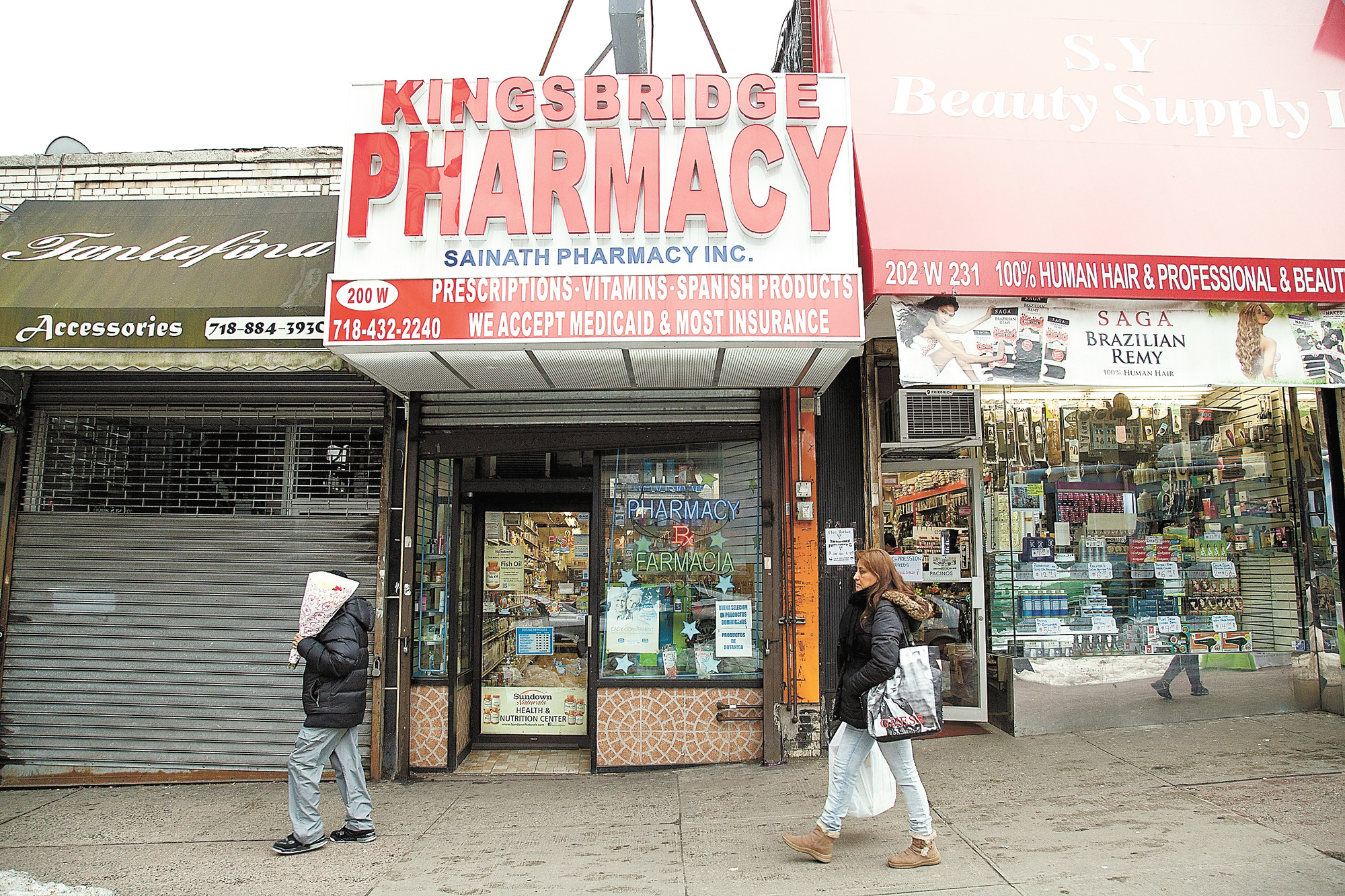 Pharmacies crowd Kingsbridge | The Riverdale Press | www.riverdalepress.com