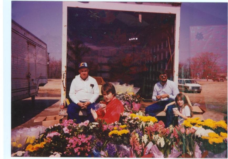 After 30 Years, Brumwell Flea Market Continues To Be A Pasadena ...
