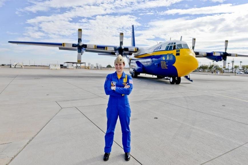 Flying Fat Albert: Severna Park’s Katie Higgins Ascends As First Female ...