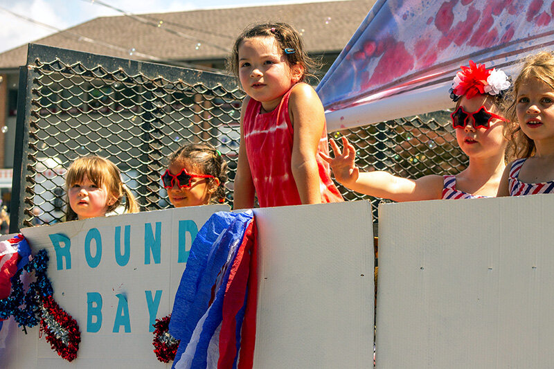 Groups Put Special Touches On Float Designs | Severna Park