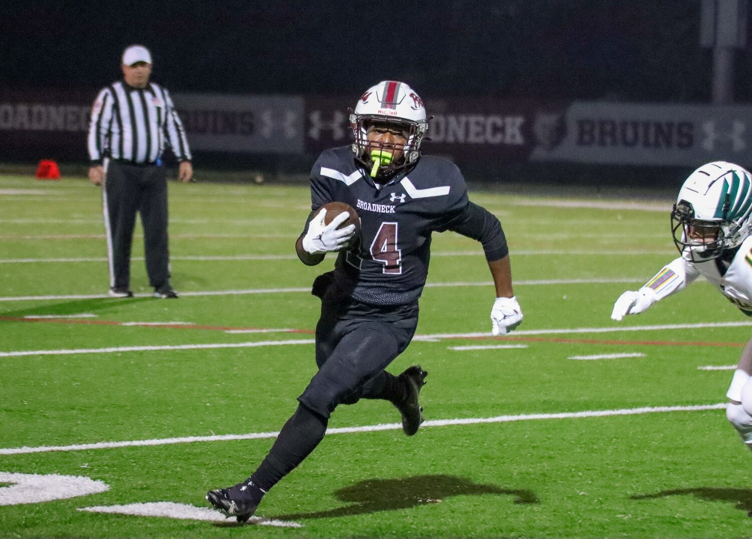 Chunk Plays, Stingy Defense Lead Broadneck Football To Playoff Win Over ...