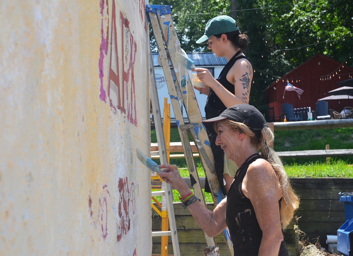 Artist Refreshes Iconic Mural In Severna Park | Pasadena